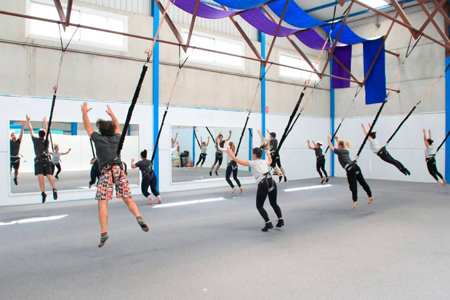 BUNGEE WORKOUT | Gravity Workouts